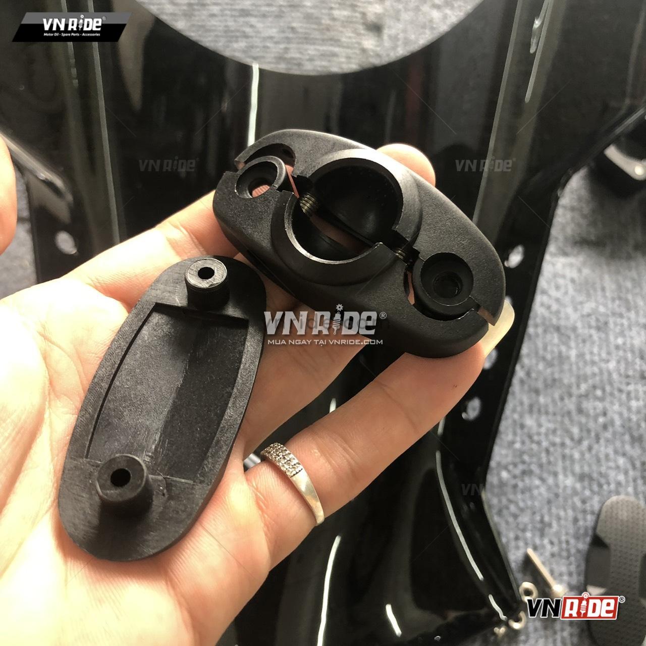 Kính chắn gió độ WHOOA - VNRIDE